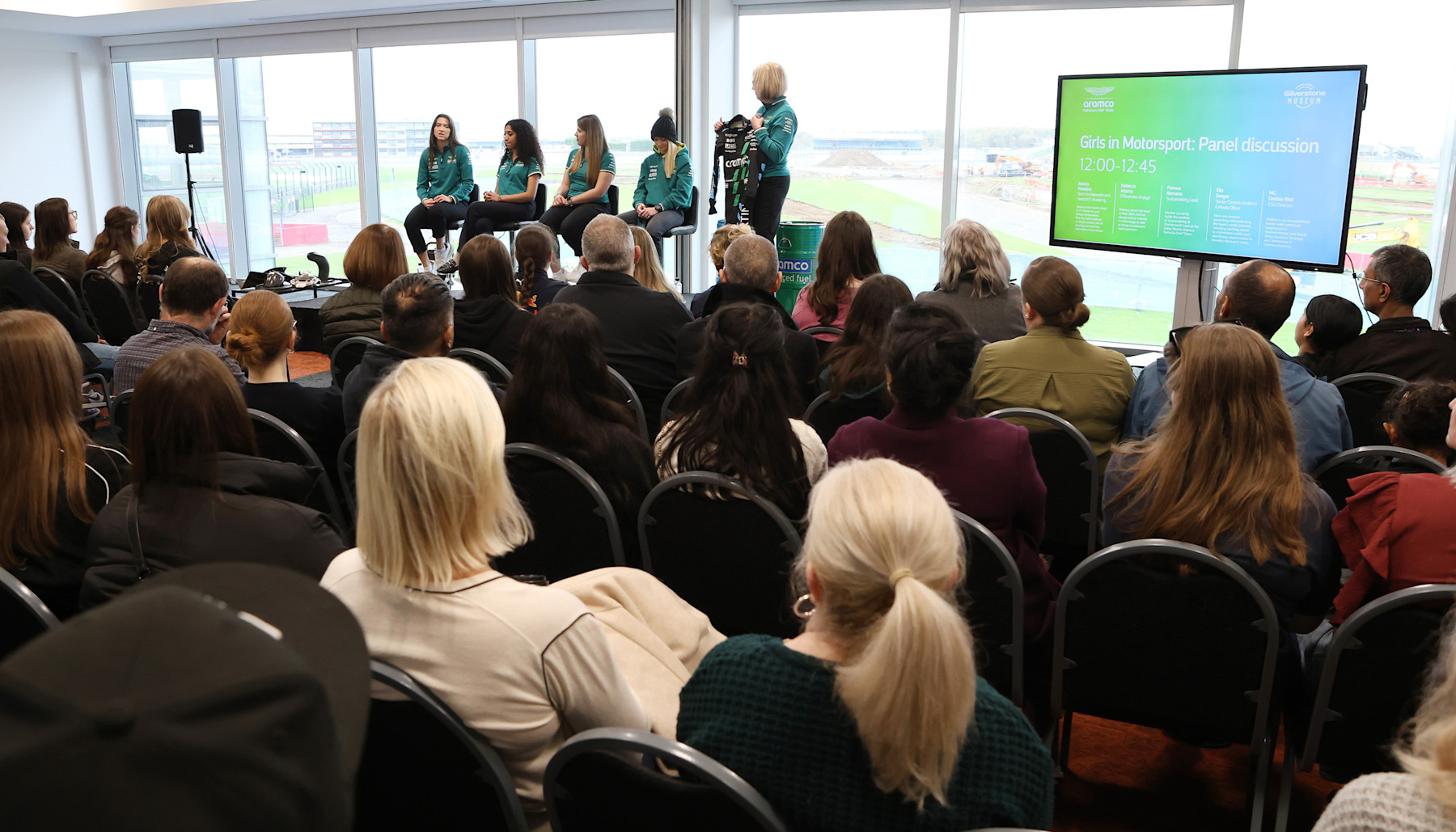 Aston Martin Aramco collaborates with Silverstone Museum and Aramco to ...