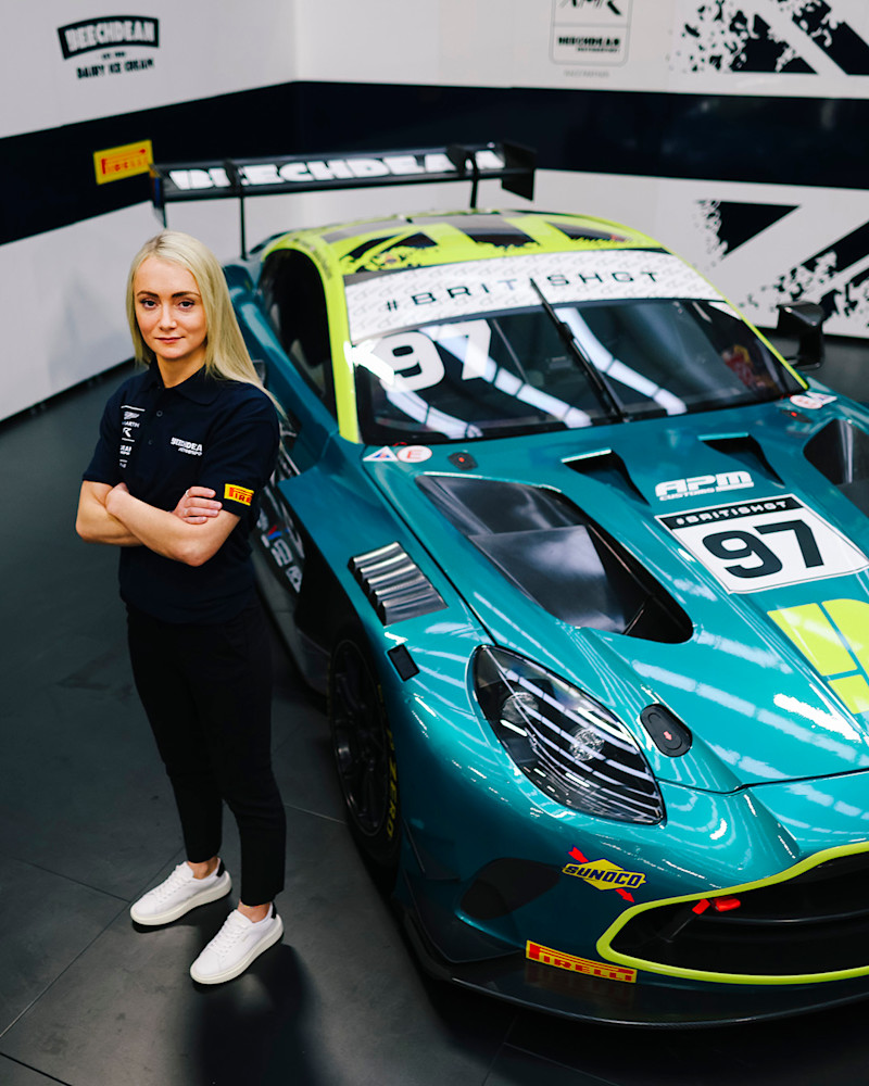 Jessica Hawkins to race in British GT - Aston Martin F1 Team