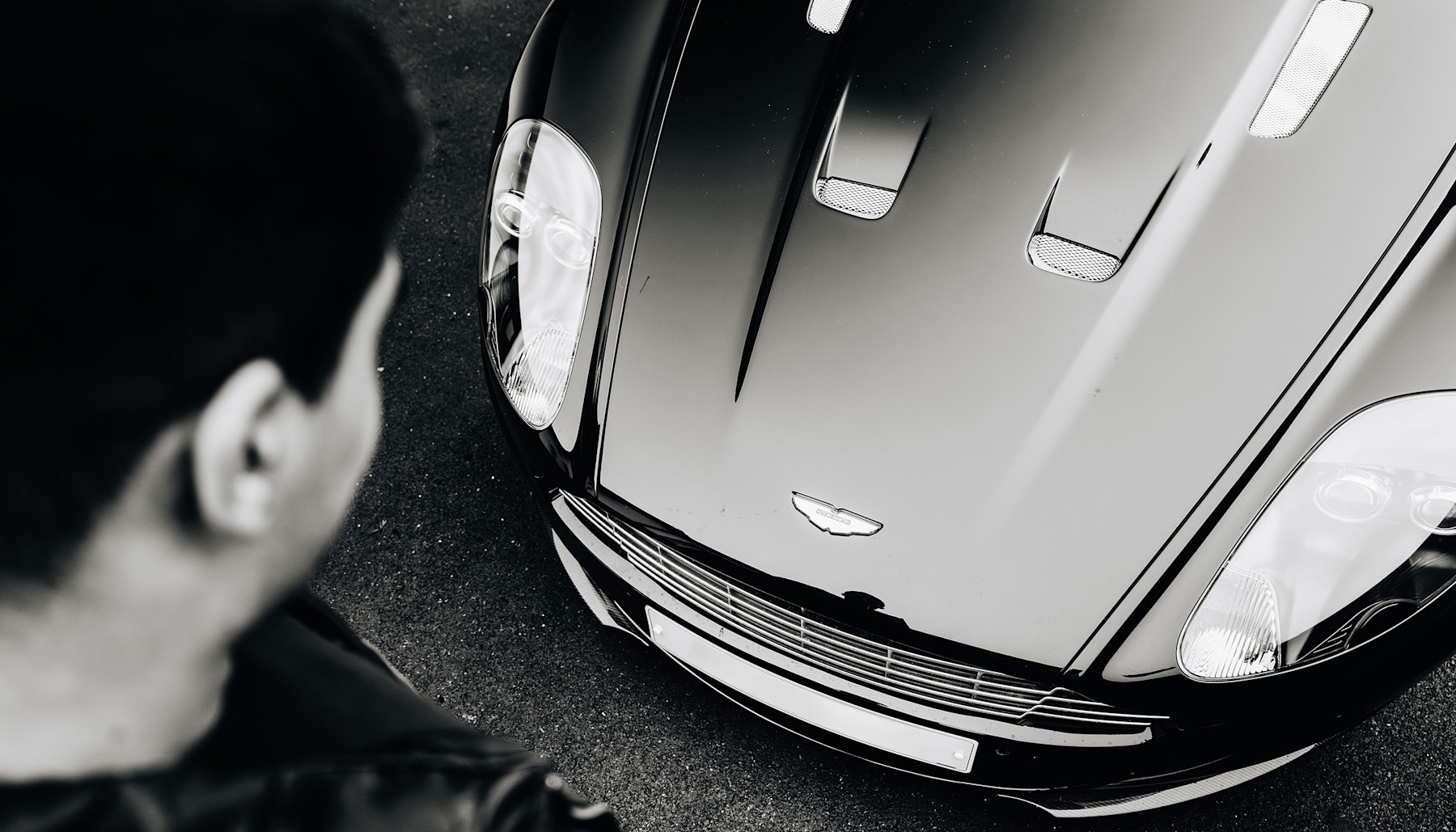 The fan with the DBS - Aston Martin F1 Team