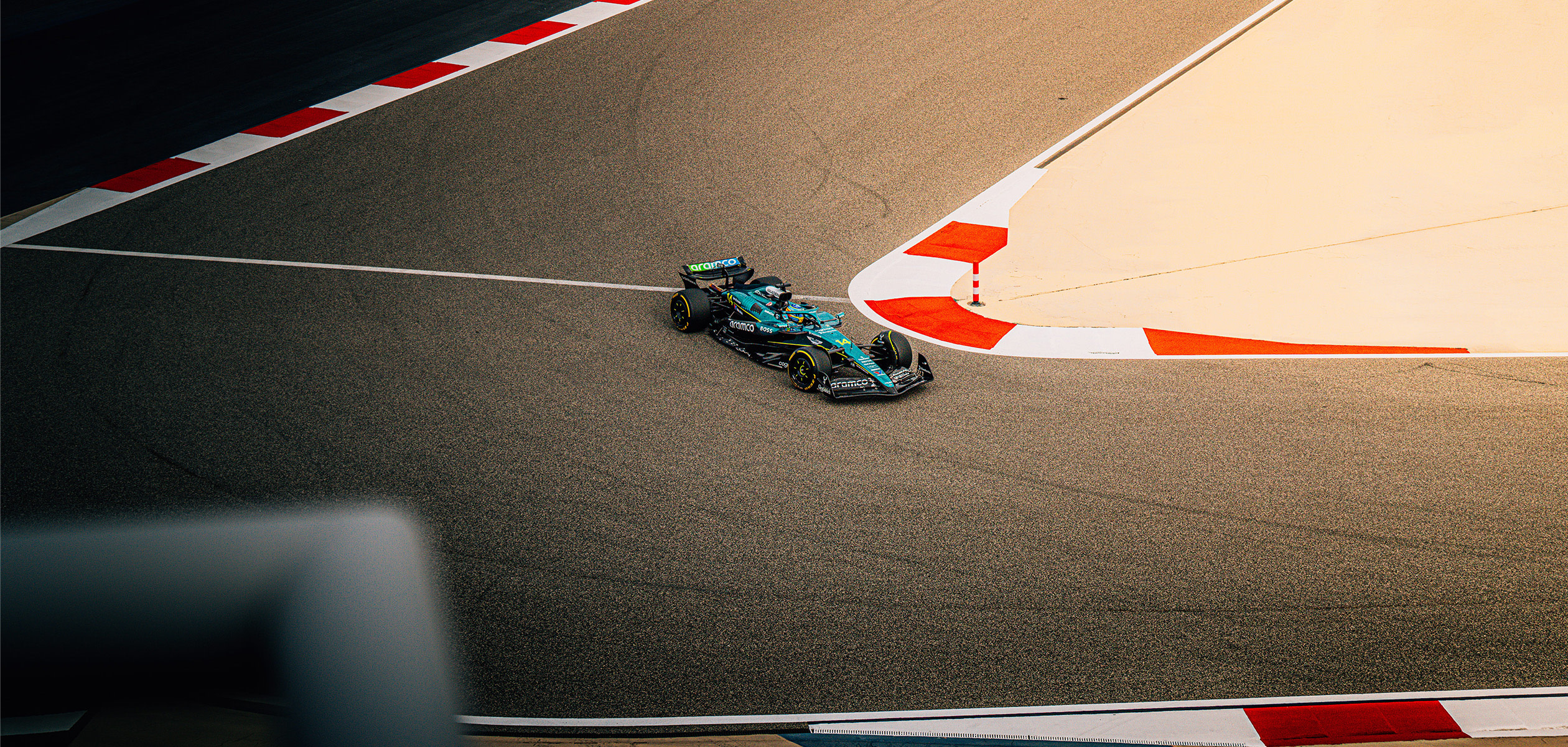 First Look Amr25 Makes Its Track Debut Aston Martin F1 Team