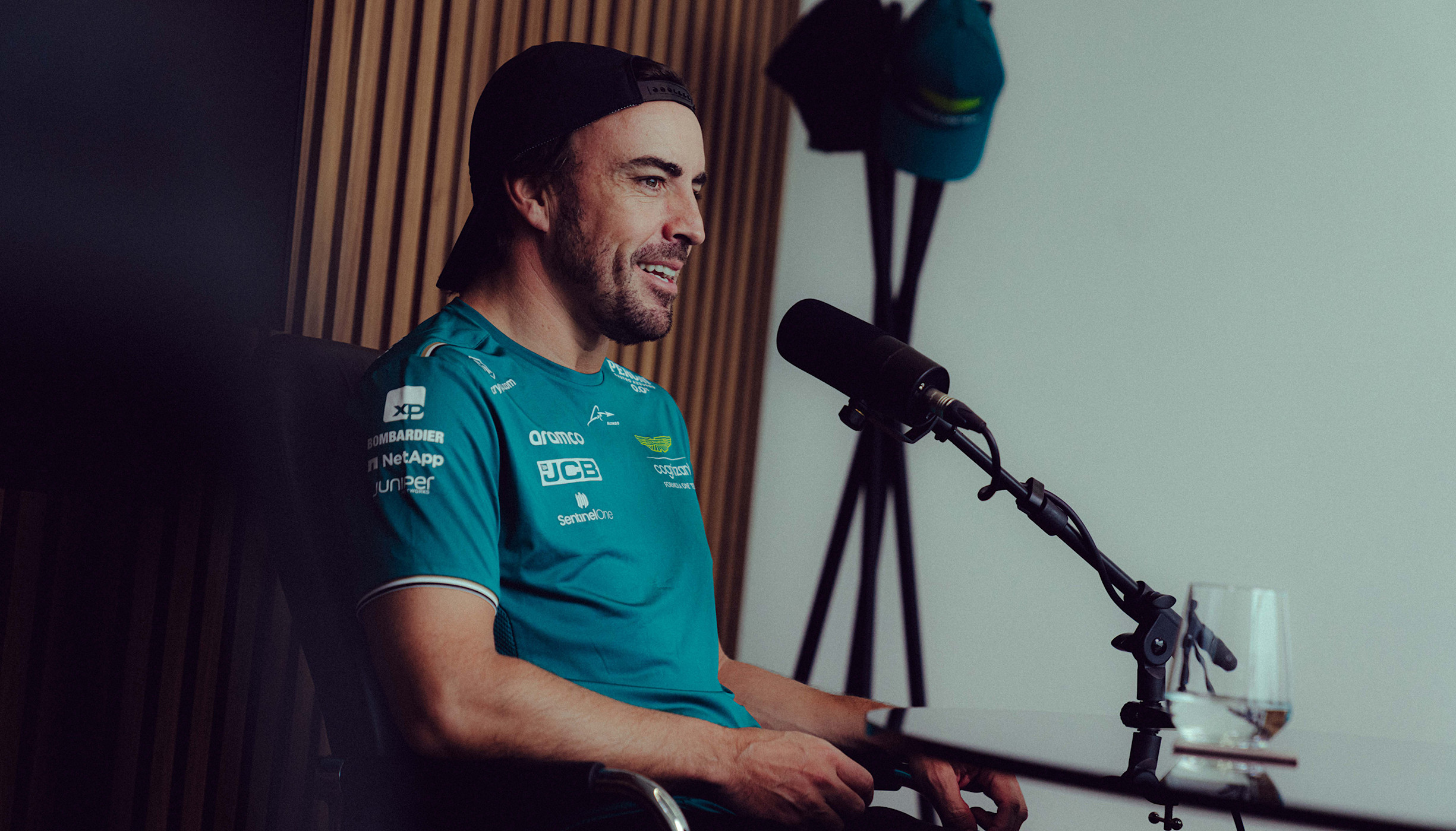 Inside the mind of Fernando Alonso - Aston Martin F1 Team