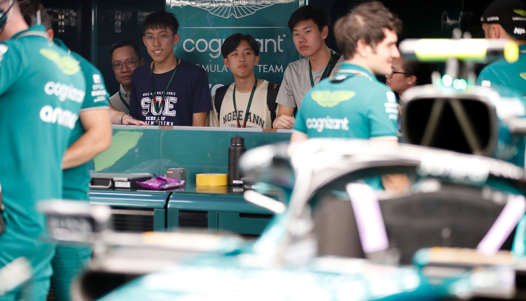 I / AM A FAN in the Lion City and beyond - Aston Martin F1 Team