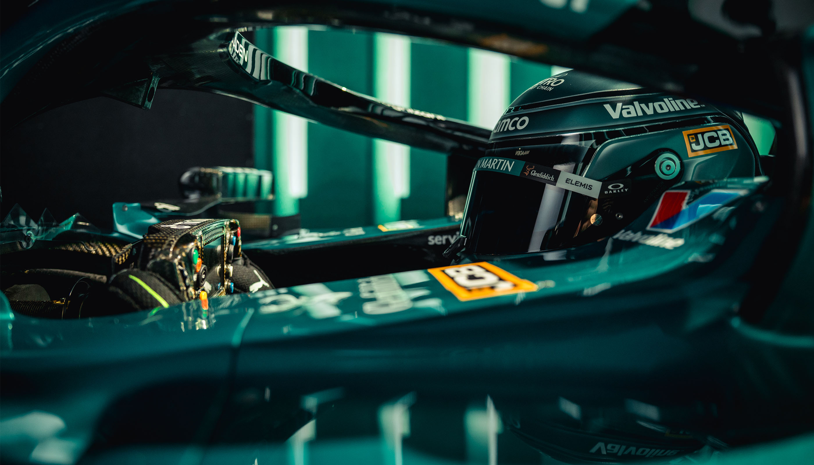 Autopilot: 6 reasons F1 drivers are just like fighter pilots - Aston ...