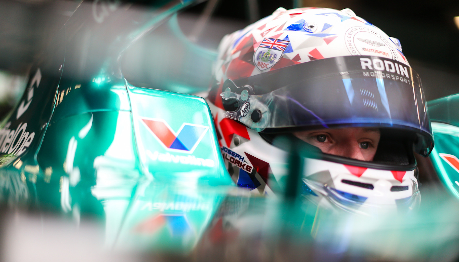 Joseph Loake completes debut F1 test in AMR22 - Aston Martin F1 Team