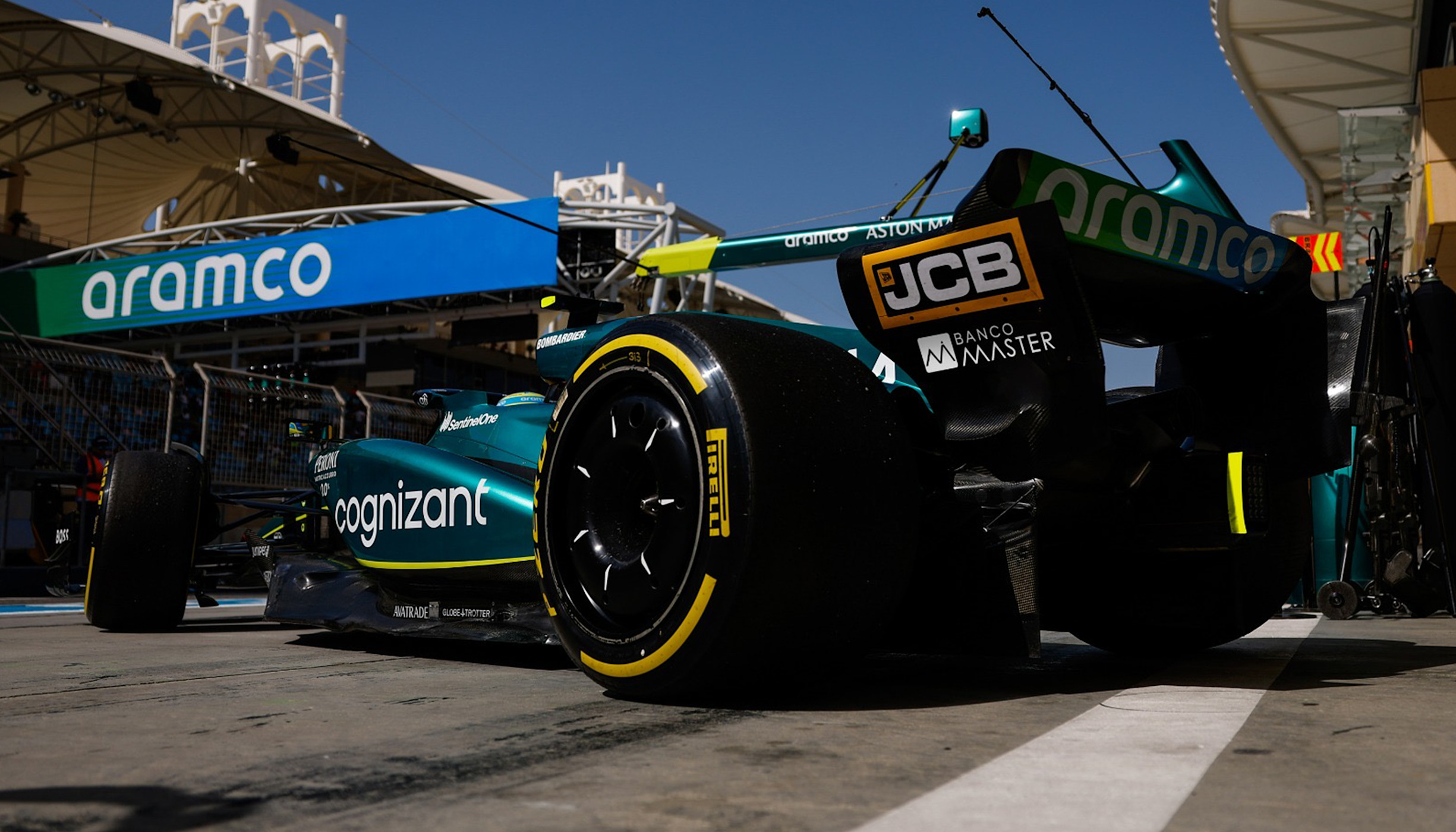 AMF1 Team announces new partnership with Banco Master - Aston Martin F1 ...